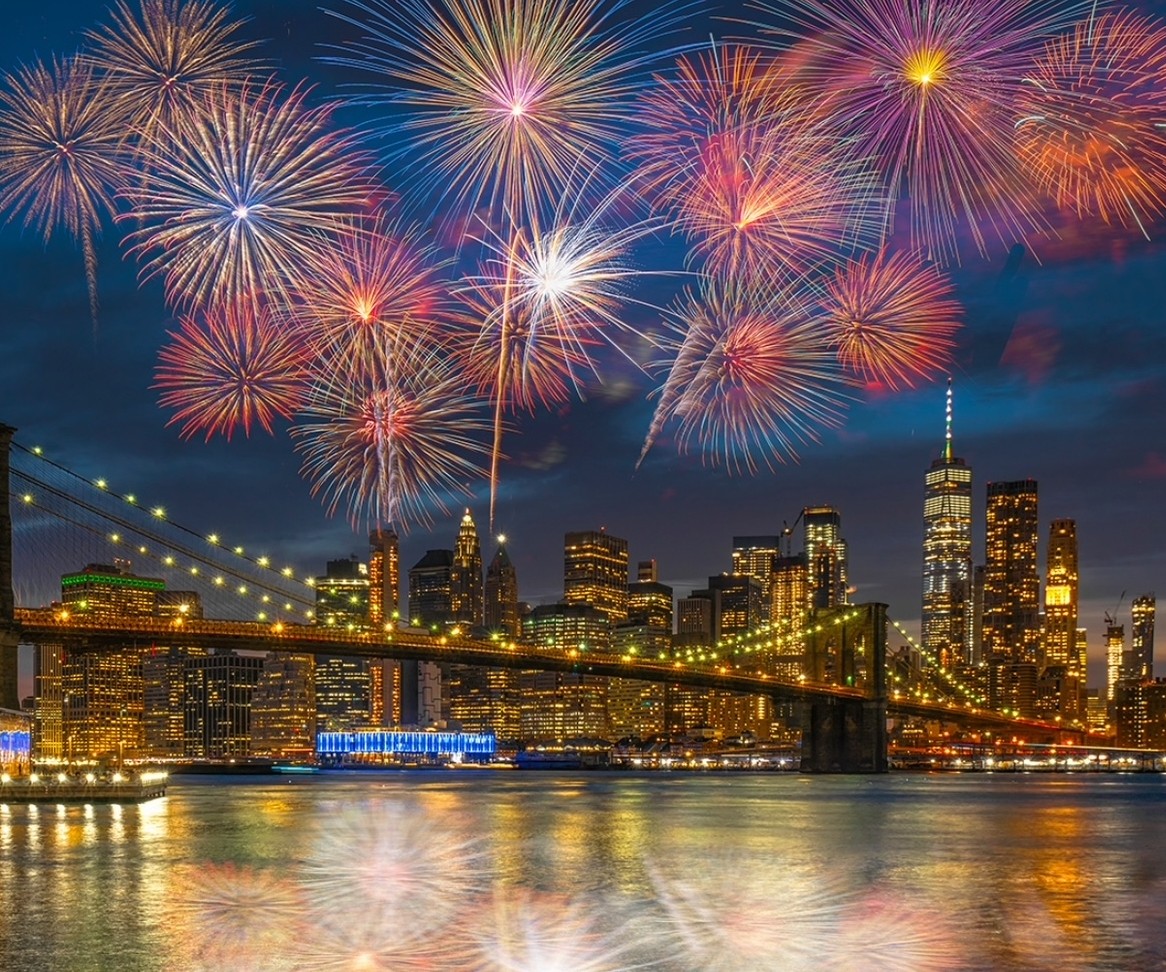 July 4th Fireworks at Watermark NYC